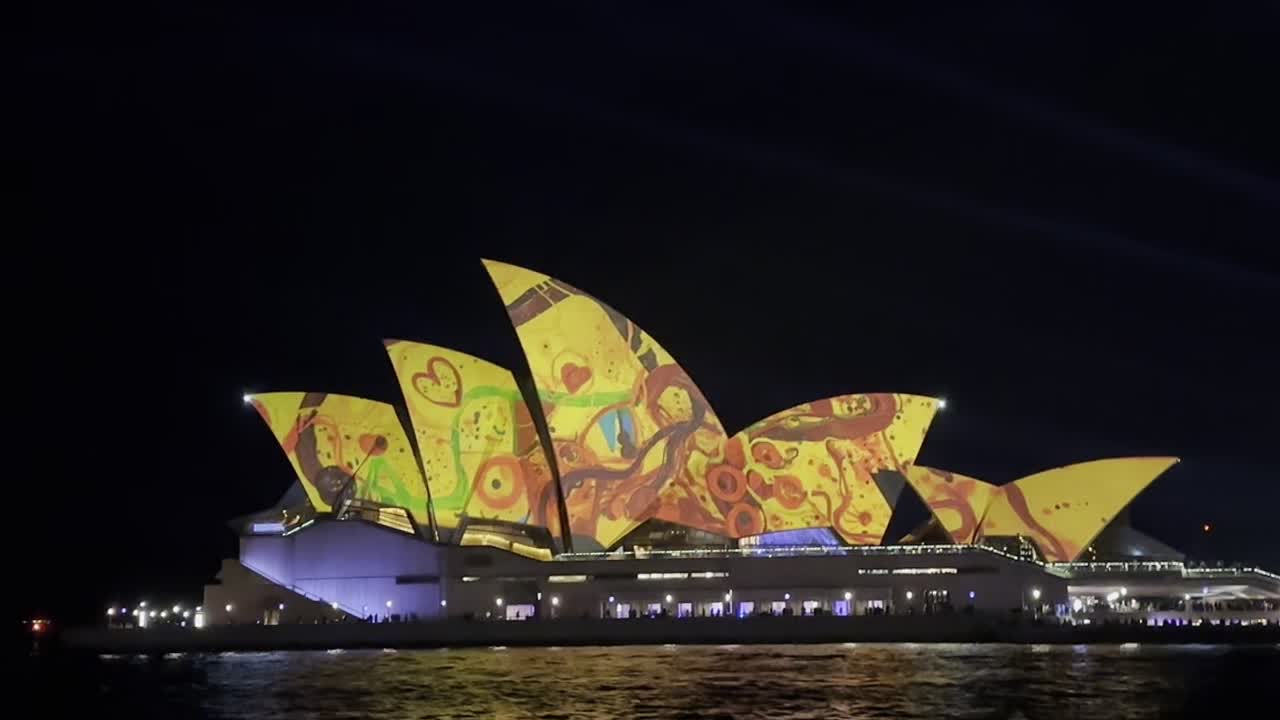 Jess Martin on Spoutible